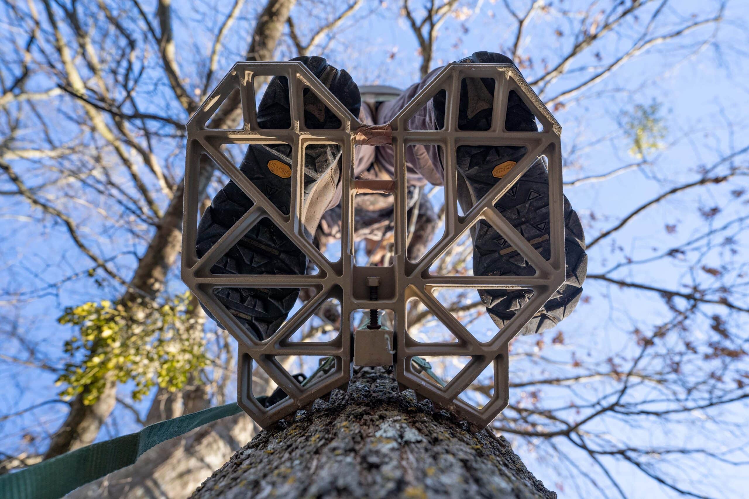 Saddle Hunting Gear - Platforms, Sticks, Ropes & More | CRUZR